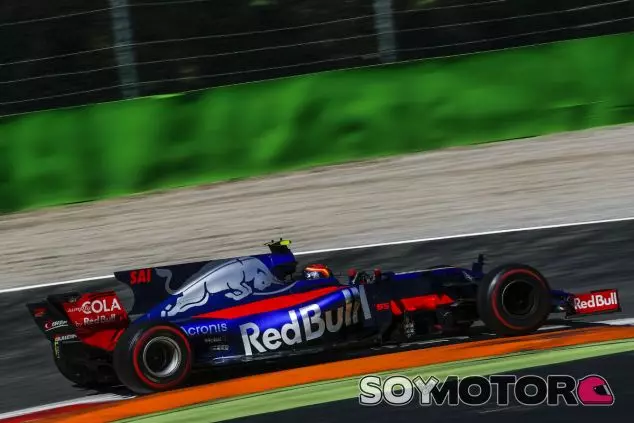 Sainz atol sa lumba sa Monza