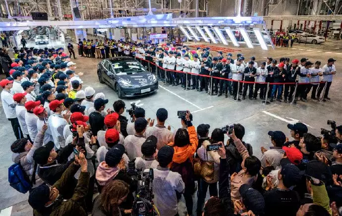 tesla-model-3-shanghai-soymotor.jpg