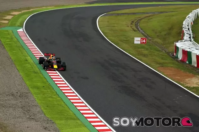 Daniel Ricciardo hos Suzuka