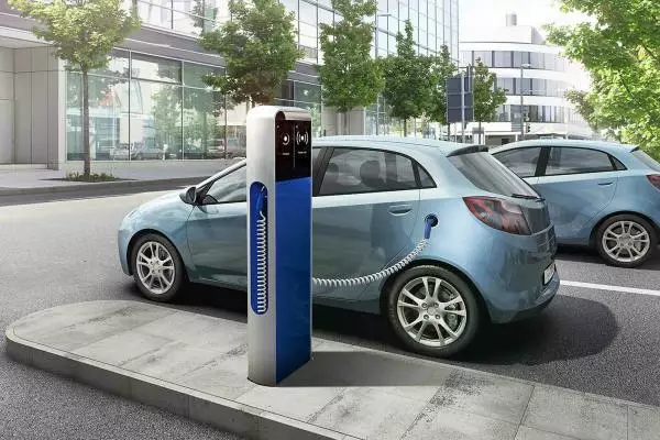 Конгресс-claims-budge-electric-cars_1.jpg