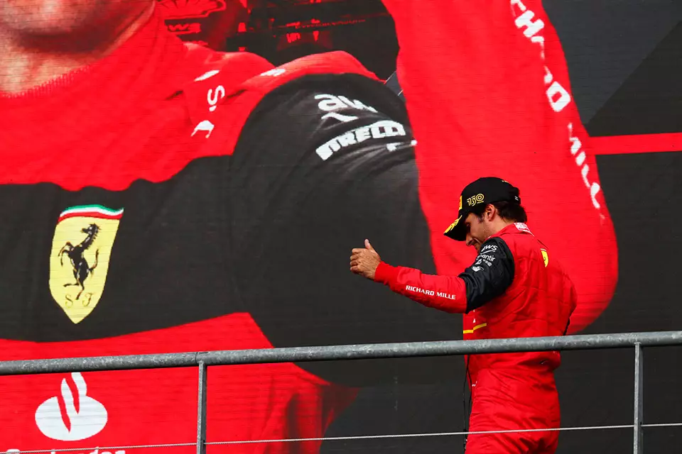 Carlos Sainz nwere afọ ojuju na podium dị na Spa: