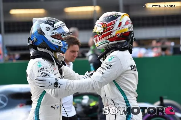 Bottas sareng Hamilton di GP Azerbaijan - SoyMotor