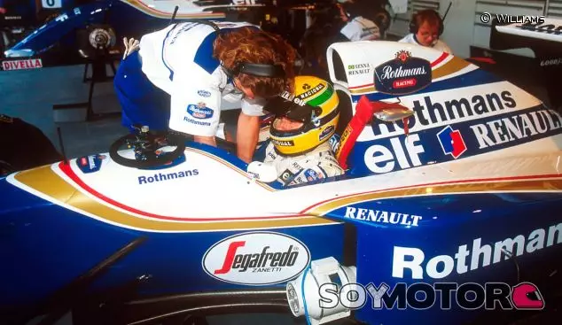 Ayrton Senna akiwa na Williams FW16 huko Japan (1994) - LaF1