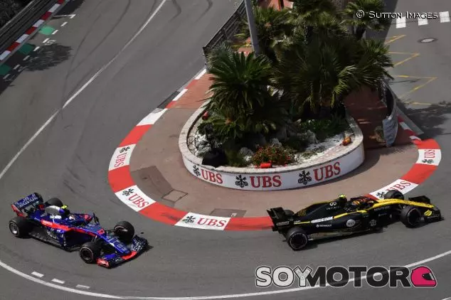 Carlos Sainz przed Pierre Gasly – SoyMotor.com