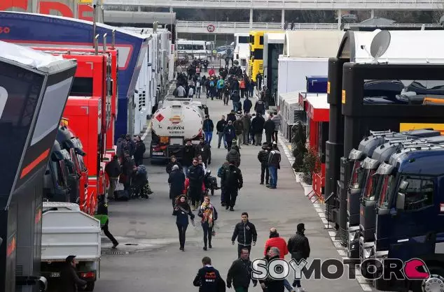 Paddock F1 ag Circuit de Barcelona-Catalóine