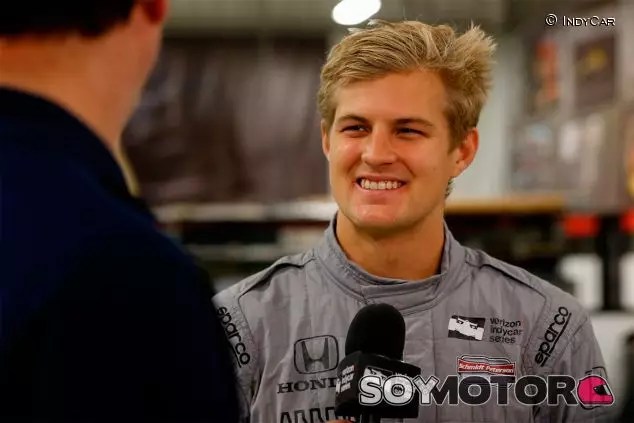 Marcus Ericsson oo ku jira sawirka faylka - SoyMotor