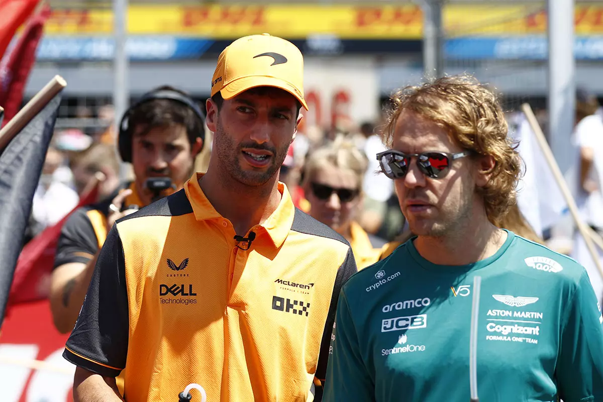 Ricciardo F1 හි දිගටම පවතිනු ඇතැයි Vettel විශ්වාස කරයි: