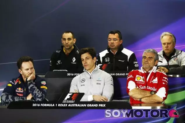 Abiteboul, Boullier i Haas u gornjem redu, Horner, Wolff i Arrivabene u donjem - LaF1