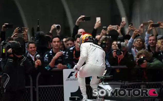 GP de Chine F1 2017 : Hamilton contre-attaque