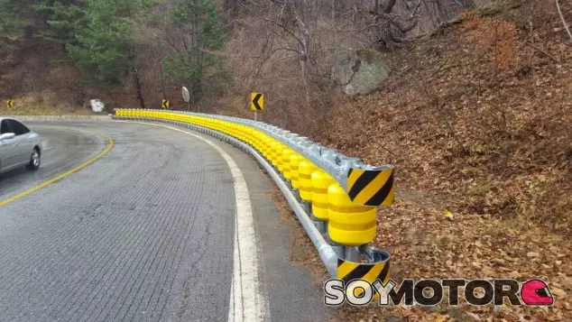 The Roller System panghalang alihan kandaraan nu leungit kontrol