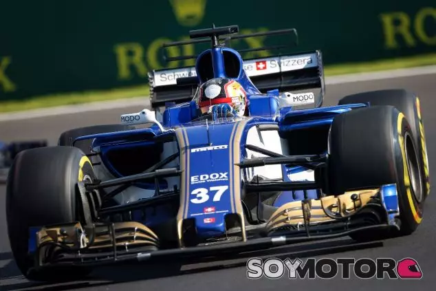 Charles Leclerc di atas Sauber – SoyMotor.com