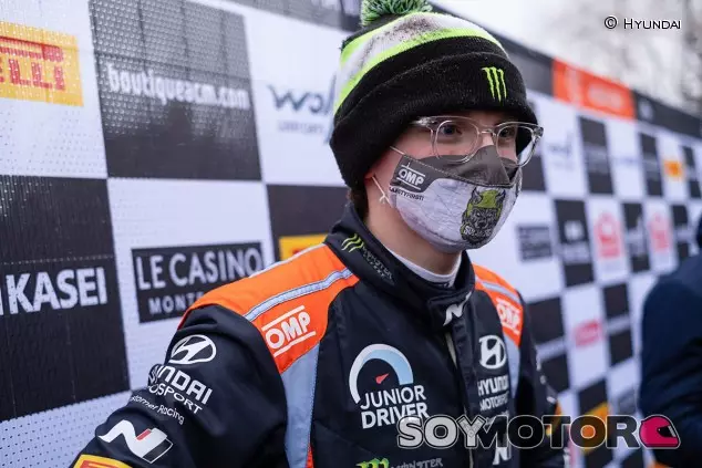 Oliver Solberg-ek Hyundai i20 Coupé WRC bat estreinatuko du Finlandian