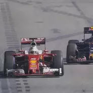 Sebastian Vettel Carlso Sainz ۋە Esteban Gutiérrez - LaF1 بىلەن ئۇرۇش قىلىدۇ