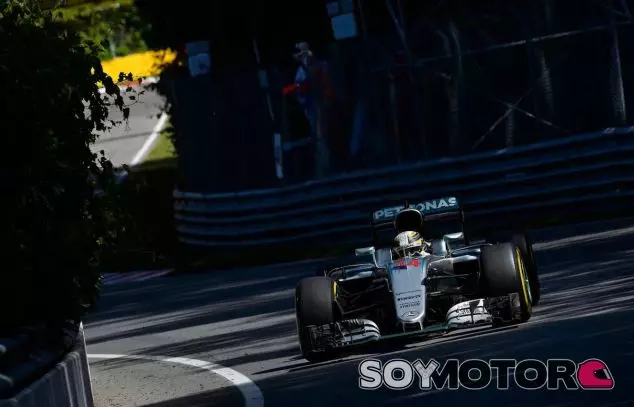 Lewis Hamilton pran Pole nan Kanada - LaF1