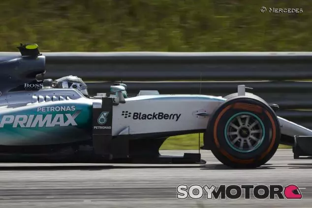 Nico Rosberg, Sepang - LaF1'de yarışın en hızlı turunu belirledi