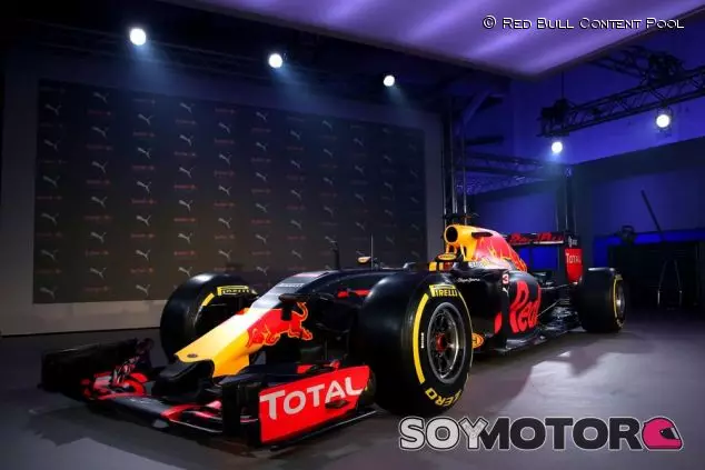 Red Bull ass an enger schwiereger Situatioun mat aktuellen Motoren - LaF1