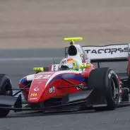 Roberto Merhi yn Formule 3.5, de kategory meast beynfloede troch it nije systeem - LaF1