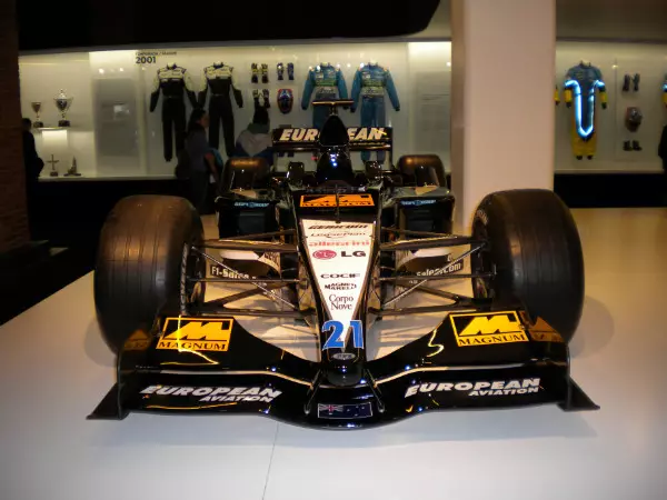 minardi-fernando-alonso-collection.jpg