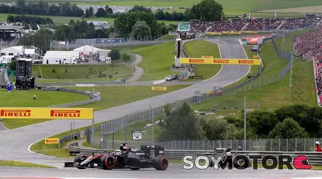 Fernando Alonso and Jenson Button in Austria 2015 - LaF1