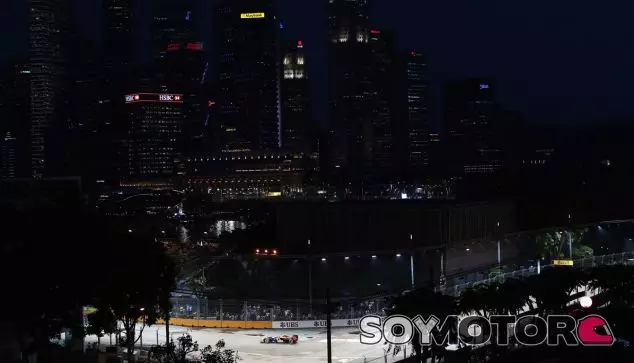 La course nocturne du GP F1 de Singapour 2012 - LaF1