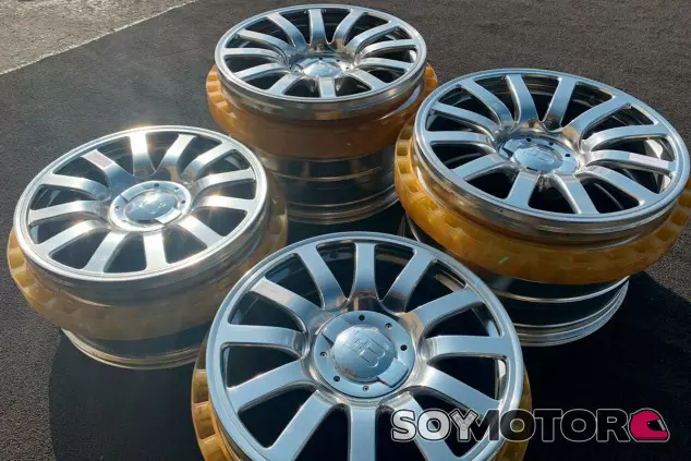 Bugatti Veyron hjul koster det samme som en helt ny Ford Fiesta ST