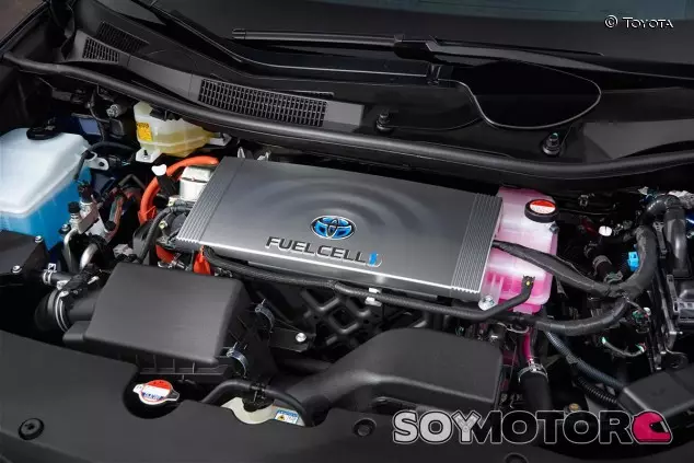 Toyota Mirai රථයේ විස්තර