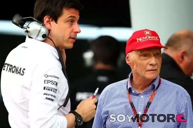 Lauda dwe jwenn yon ranplasman pou Rosberg - SoyMotor