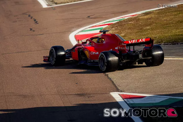 Shwartzman schließt die Ferrari-Tests mit 121 Runden in Fiorano ab