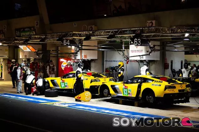 Os dous coches Chevrolet para as 24 Horas de Le Mans 2018 - SoyMotor.com