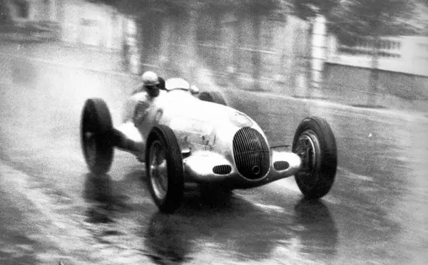 Rudolf Caracciola, người vĩ đại nhất trong số những người khổng lồ 81284_17