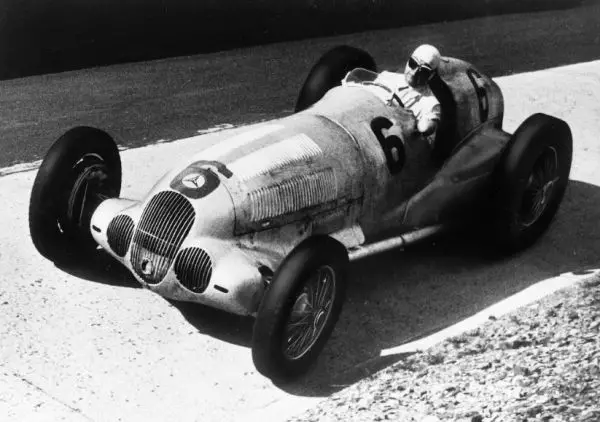 Rudolf Caracciola, ilay lehibe indrindra amin'ny titans 81284_5