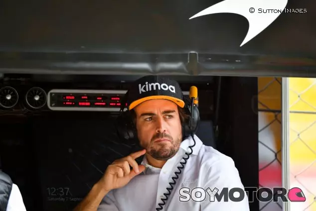 Alonso prestáva byť ambasádorom McLaren Racing