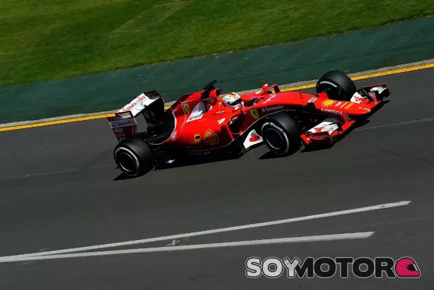 Sebastian Vettel akuwonetsa mwalamulo mitundu ku Australia - LaF1