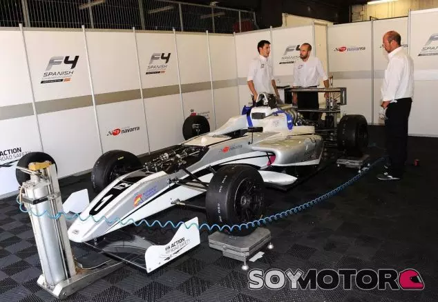 Spānijas Formula 4 apturēta - LaF1.es