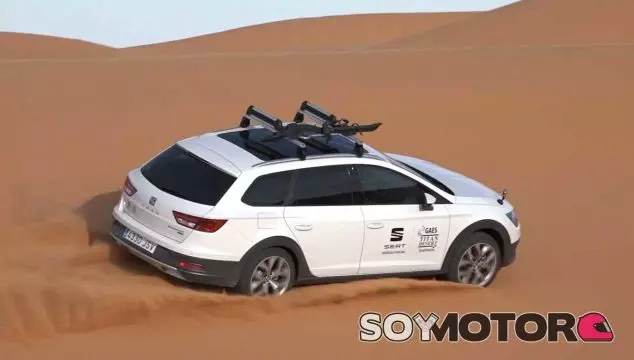 Seat León X-Perience mangrupikeun mobil resmi ti Gurun Titan 2017 - SoyMotor