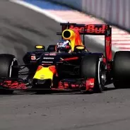 Daniel Ricciardo en Soĉi kun la RB12 - LaF1