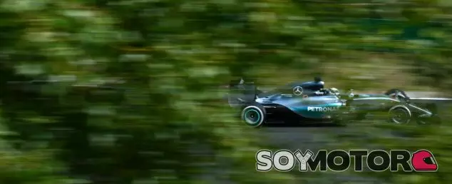 Lewis Hamilton na Madžarskem - LaF1