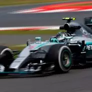 Cảm xúc lẫn lộn với Rosberg: lần đầu tiên và sự cố nguy hiểm với lốp xe - LaF1