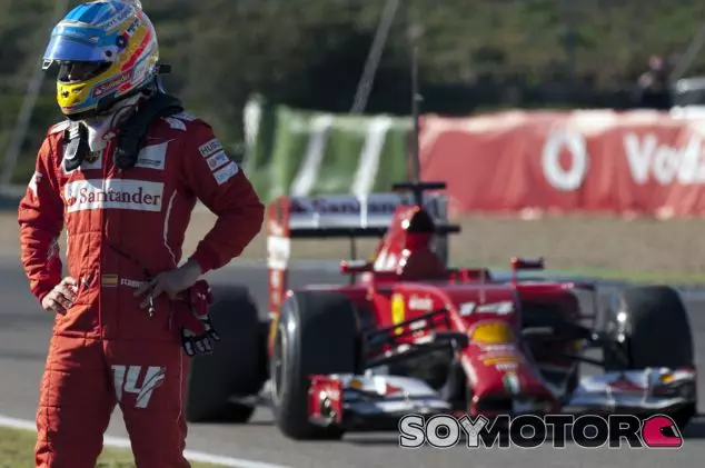 Fernando Alonso dum la provoj de Jerez en 2014 - LaF1es