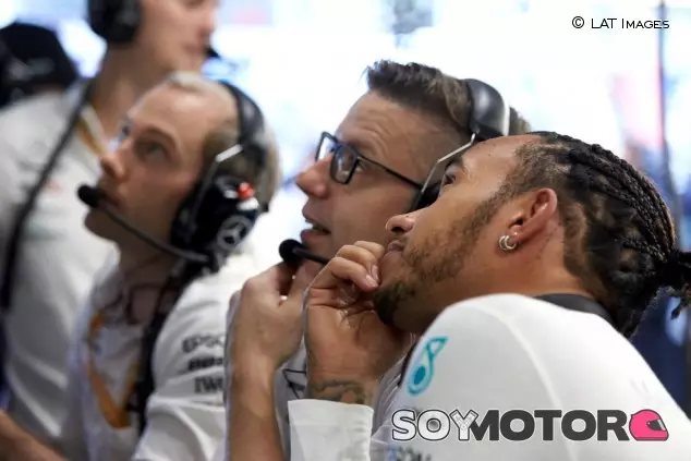 Hamilton está cheio de elogios para seus engenheiros: