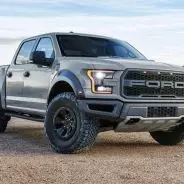 Ford F-150 SVR Raptor SuperCrew ji guhertoya SuperCab vebijarkek pratîktir temsîl dike - SoyMotor