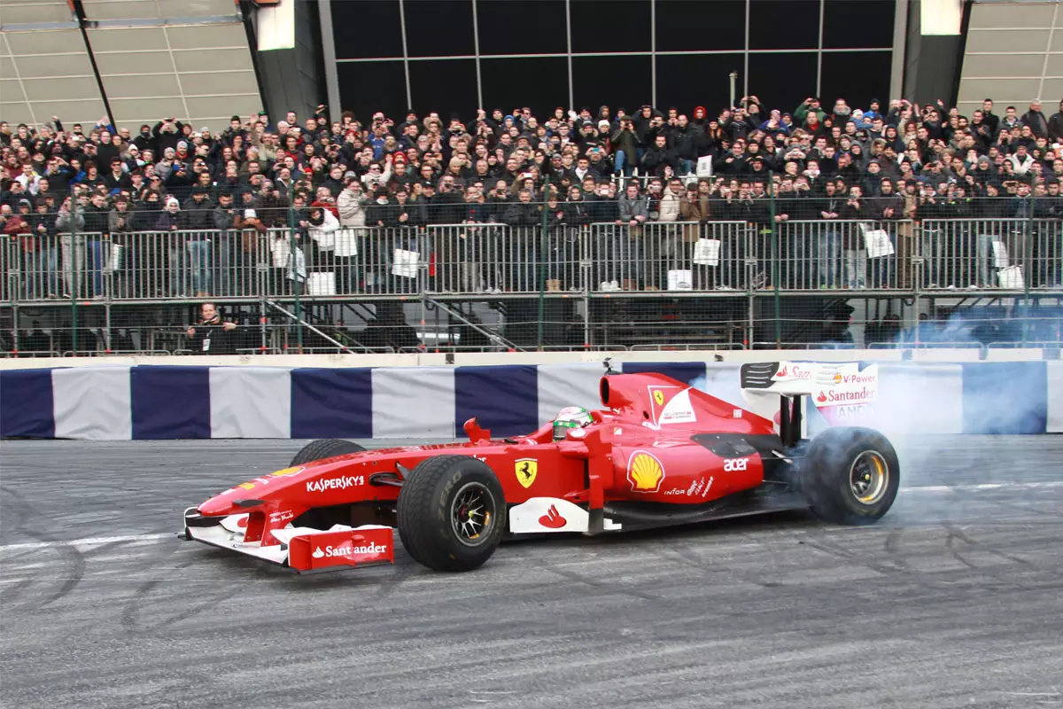 Ferrari leva Fórmula 1 para a África do Sul