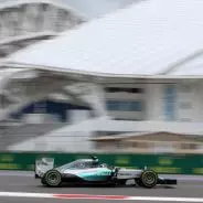 Rosberg helle syn tredde Poal fan it seizoen yn Sotsji ferrassende Hamilton - LaF1