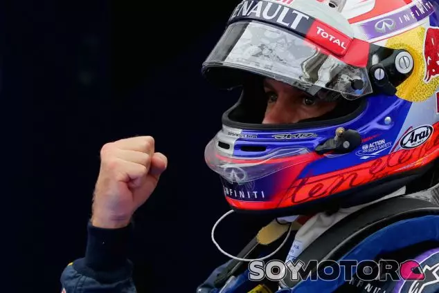 Sebastian Vettel ua kev zoo siab rau lwm tus ncej hauv Kaus Lim Kauslim - LaF1