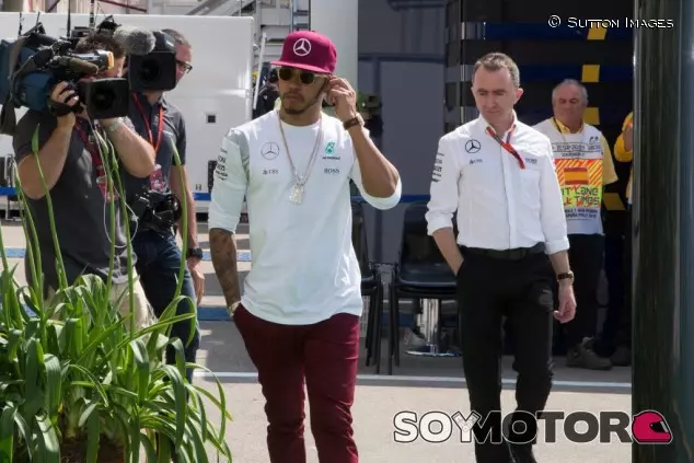 Saat Hamilton terpaksa mengubah pendekatannya