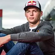 Max Verstappen mus debut hauv F1 nrog Toro Rosso hauv 2015