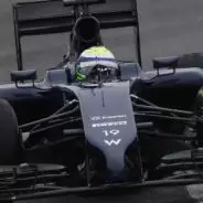 Felipe Massa oo ku taal kontaroolada Williams FW36 - LaF1