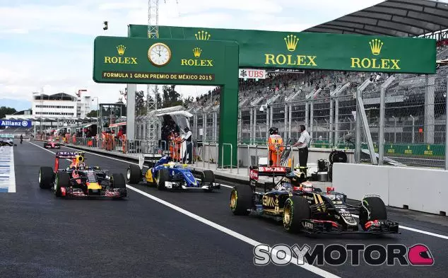 Verstappen donas la sonorilon en la reveno de Formulo 1 al Meksiko - LaF1