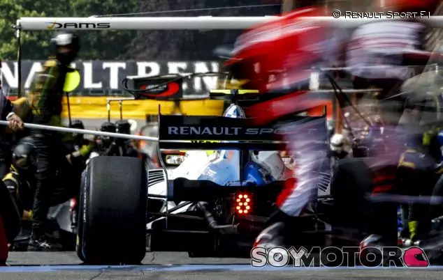 Sainz-Merhi: Einvígi Titans á Paul Ricard