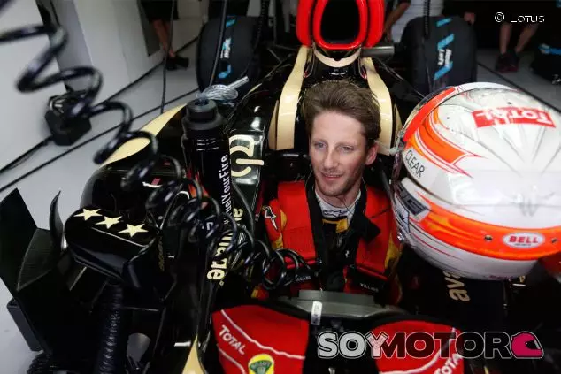 ئۇنىڭ Lotus E21 - LaF1 ئىچىدىكى Romain Grosjean